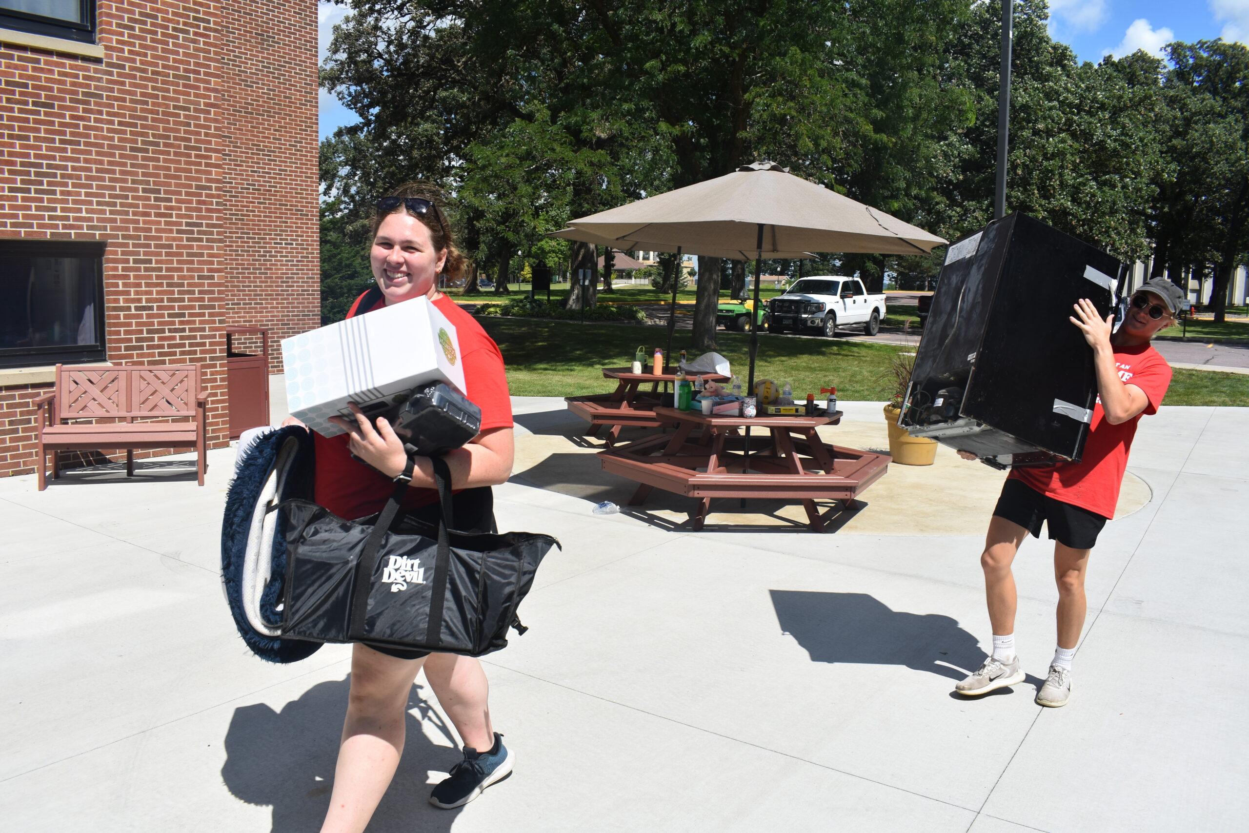 MLC students return to New Ulm | News, Sports, Jobs - The Journal